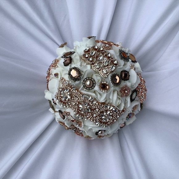 Hand Crafted | Accessories | Small Bedazzled Bouquet Flower Girl ...